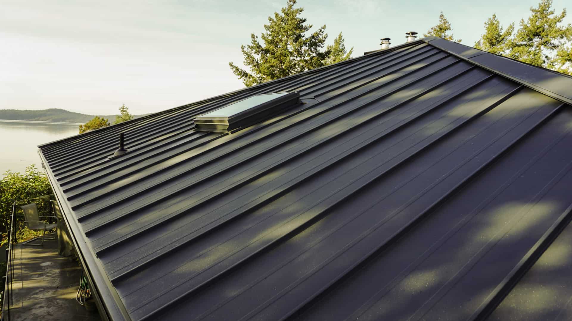 Halfmoon Bay, BC - Deep Charcoal Standing Seam Roof